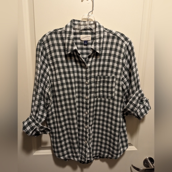 Universal Thread | Tops | Gingham Button Down | Poshmark